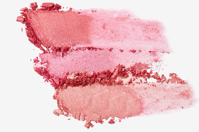 Gdzie nakładać róż i jak robić to prawidłowo? | Swederm – swederm.pl